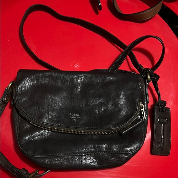 Fossil | Bags | Fossil Black Crossbody Bag With Adjustable Strap | Poshmark